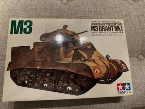 Tamiya British Army Tank M3 Grant 1/35 #35041 – The Model Mule